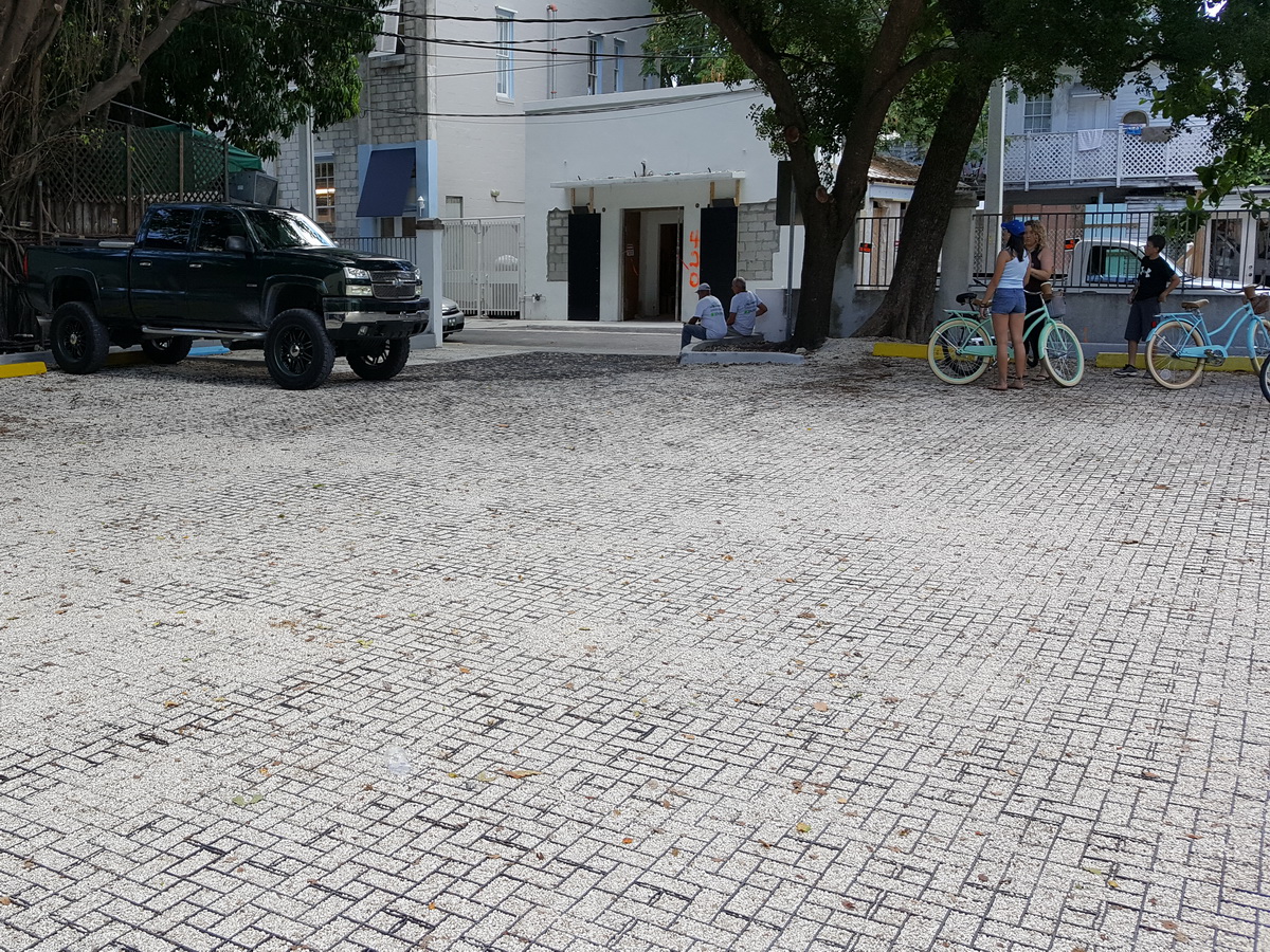 GEOPAVE® Aggregate Porous Pavement | Presto Geosystems