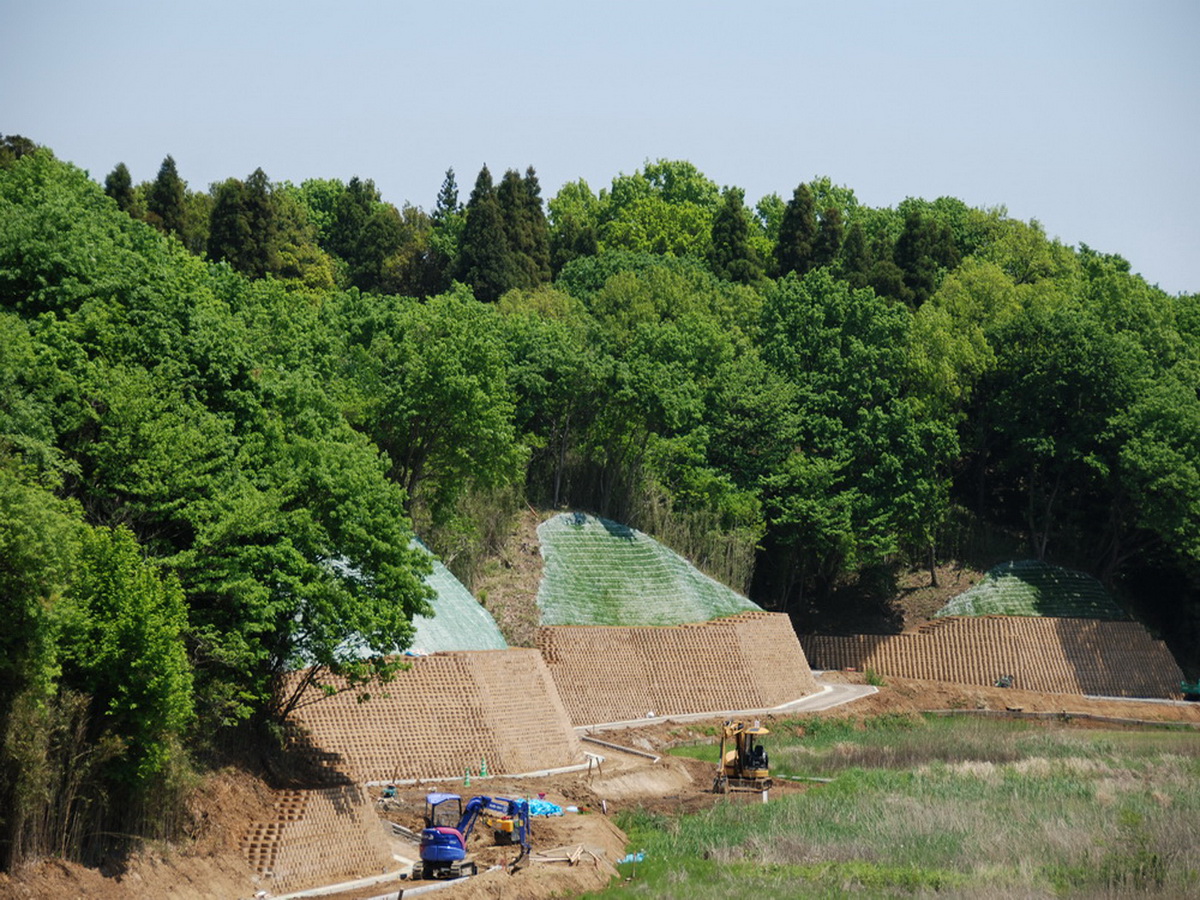 GEOWEB® Retaining Walls | Presto Geosystems