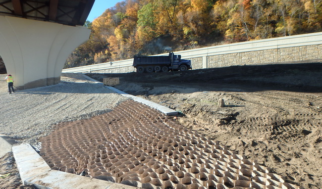 Soil Stabilization Construction Solution | Presto Geosystems